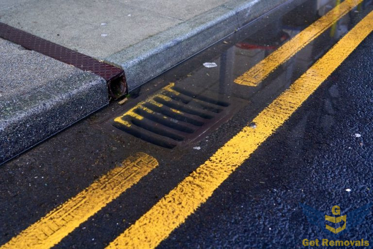 Can You Park on a Single Yellow Line? UK Rules and Guidelines Explained ...